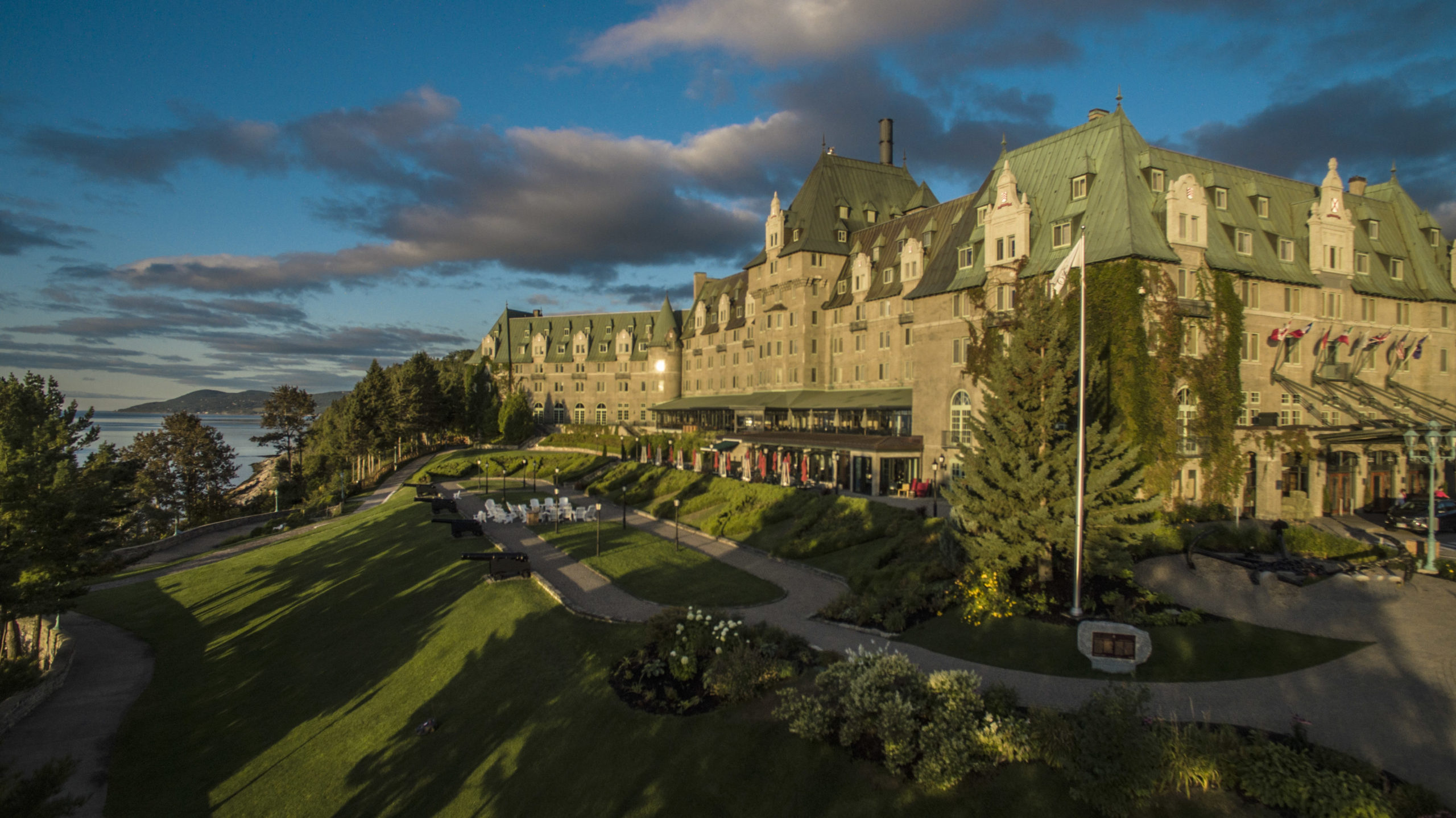 Captivating Charlevoix & Quebec City Train Tour - Uniropa Travel